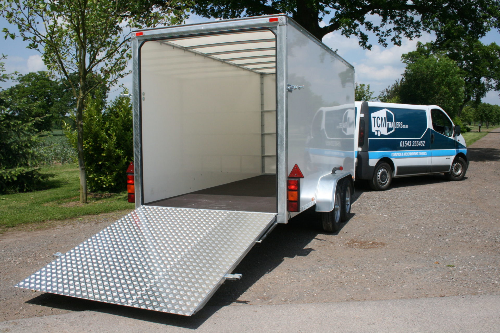 Vans, pick up trucks and box trailers available to hire. - TCM Hire TCM ...